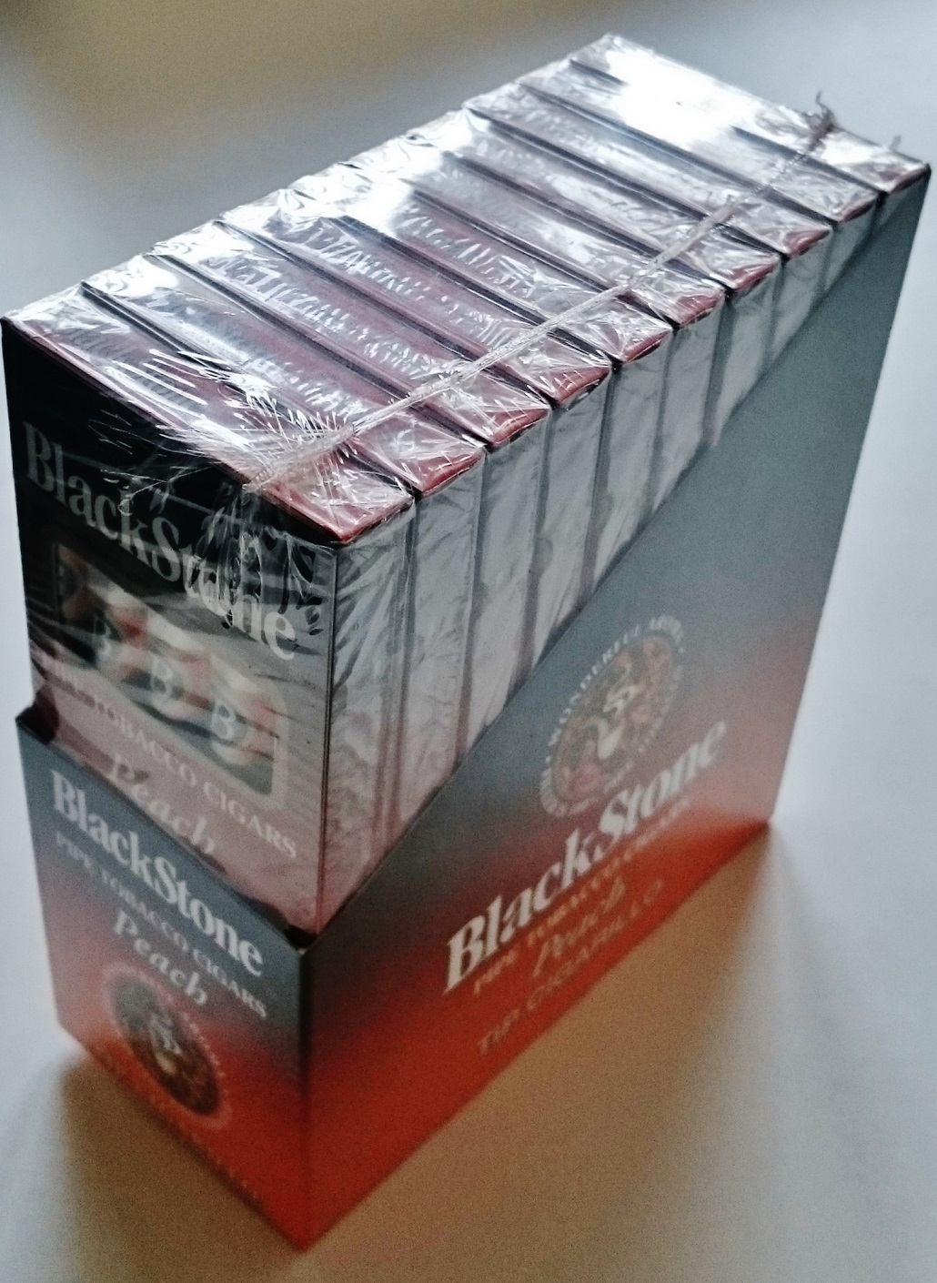 BlackStone Cigarillos Peach - Buy cigarettes, cigars, rolling tobacco ...